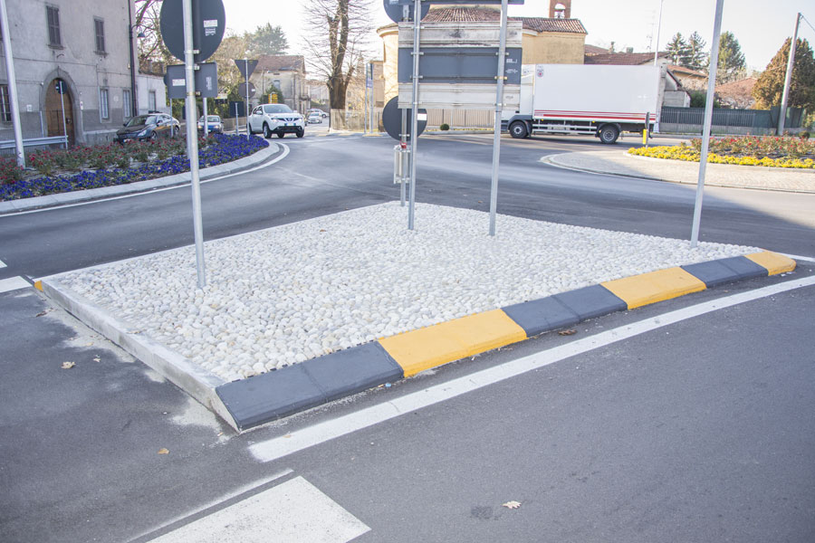 Rotatoria a Tagliuno - Edilporfidi